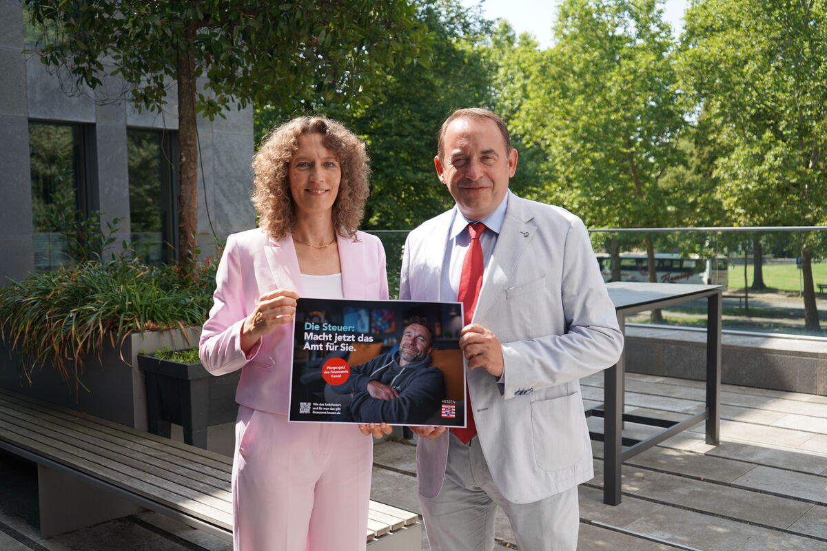Das Finanzamt Kassel bietet einen bislang einmaligen Service an: Die ...